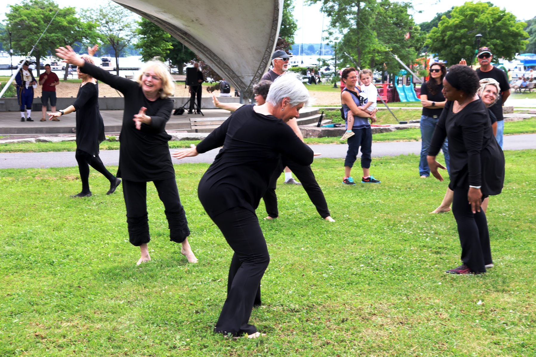 Humankind dance performance provokes thought about displaced persons ...
